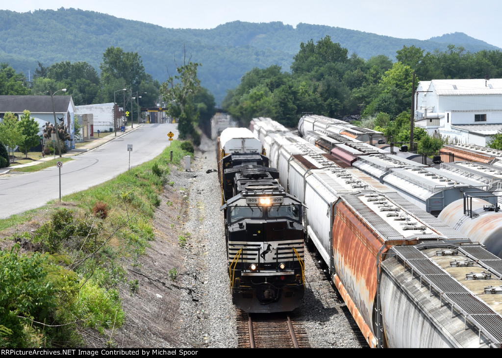 NS SD70ACC 1809 at Waynesboro VA on 7-25-2021